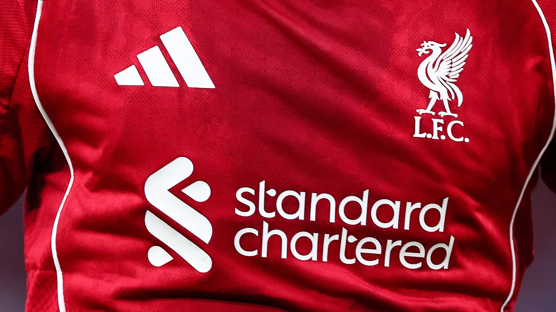 Liverpool-supporter slo verdensrekord i antall drakter | Liverpool FC ...