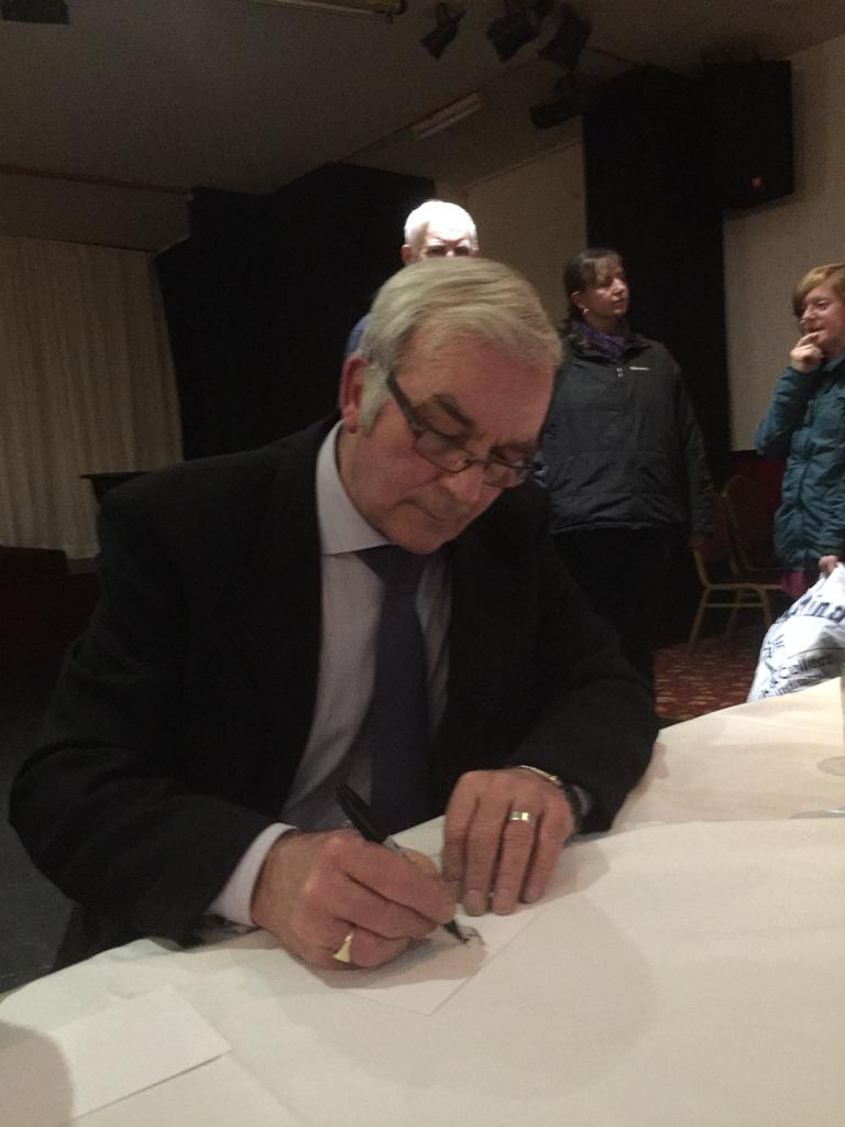 «Der Kaiser’s Shadow» er død | Arkiv