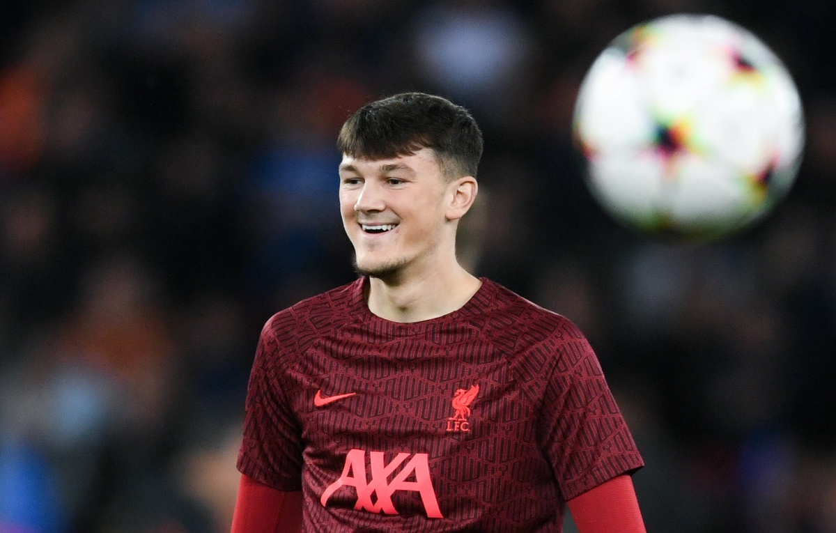 Endelig fikk supporterne se Calvin Ramsay. Hovedpersonen selv var i ...