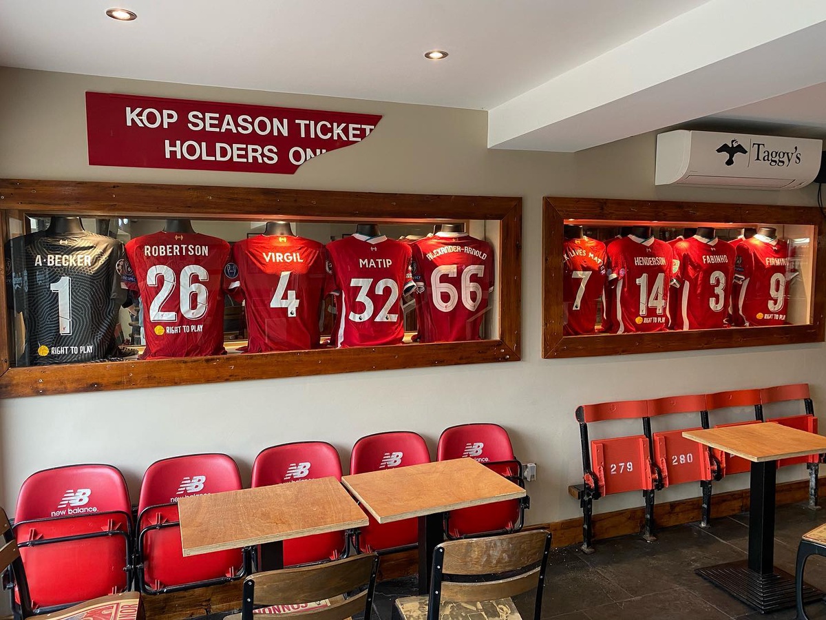 Første hjemmekamp og grillings på Taggys | Liverpool FC Supporters Club ...