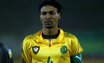 Rigobert Songs Kamerun måtte se seg slått av Shaqiri og Sveits | Arkiv