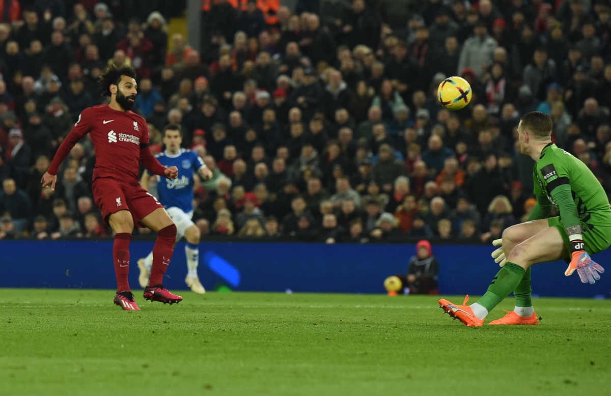 Se høydepunktene fra Merseyside-derbyet | Arkiv