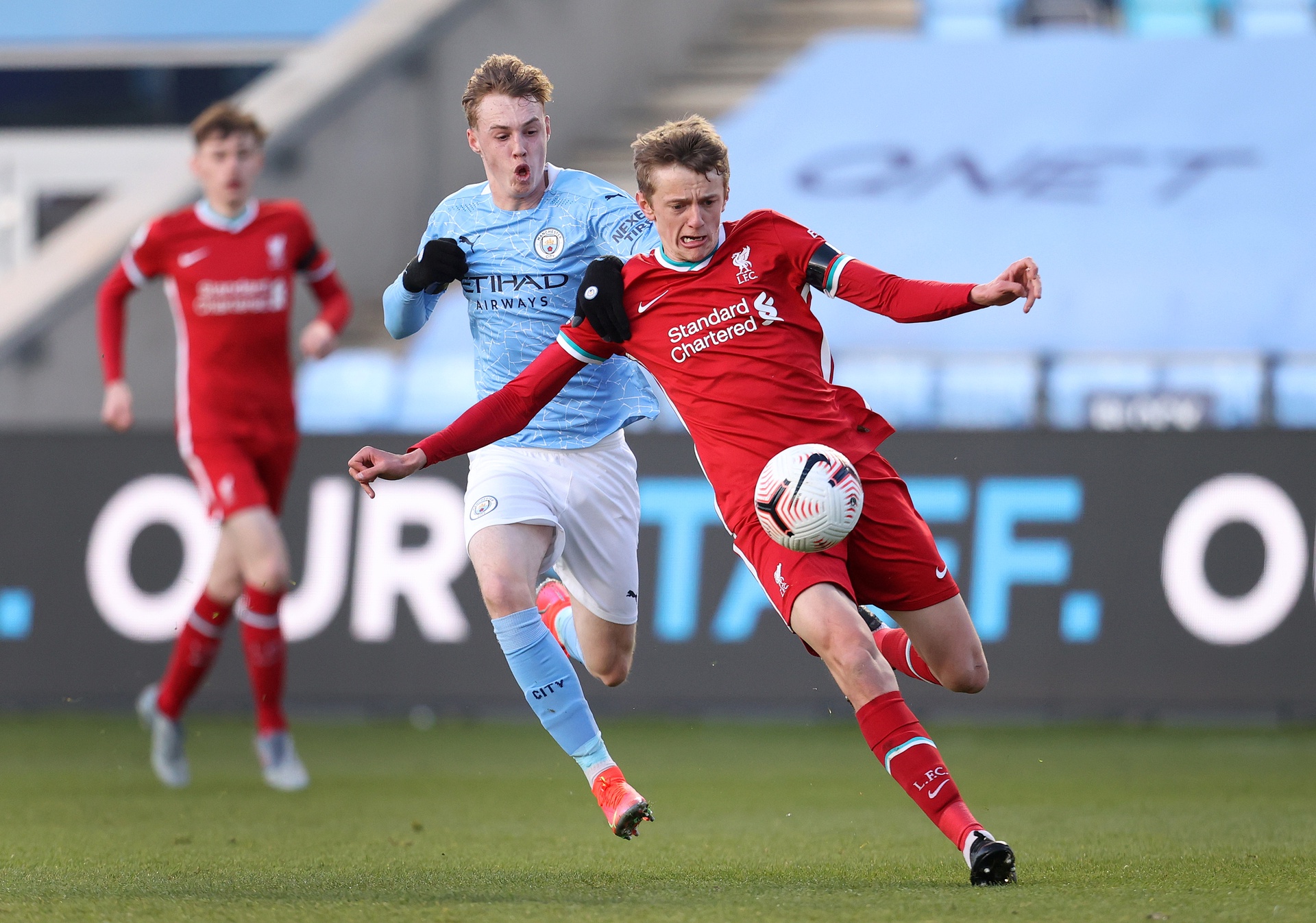 Ny kontrakt for Tom Clayton | Arkiv