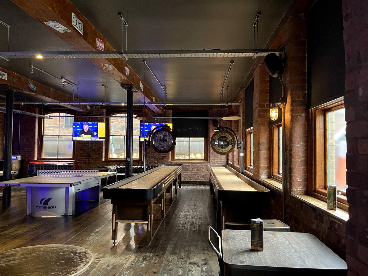 Lek og moro i Liverpool-regnværet | Liverpool FC Supporters Club Norway