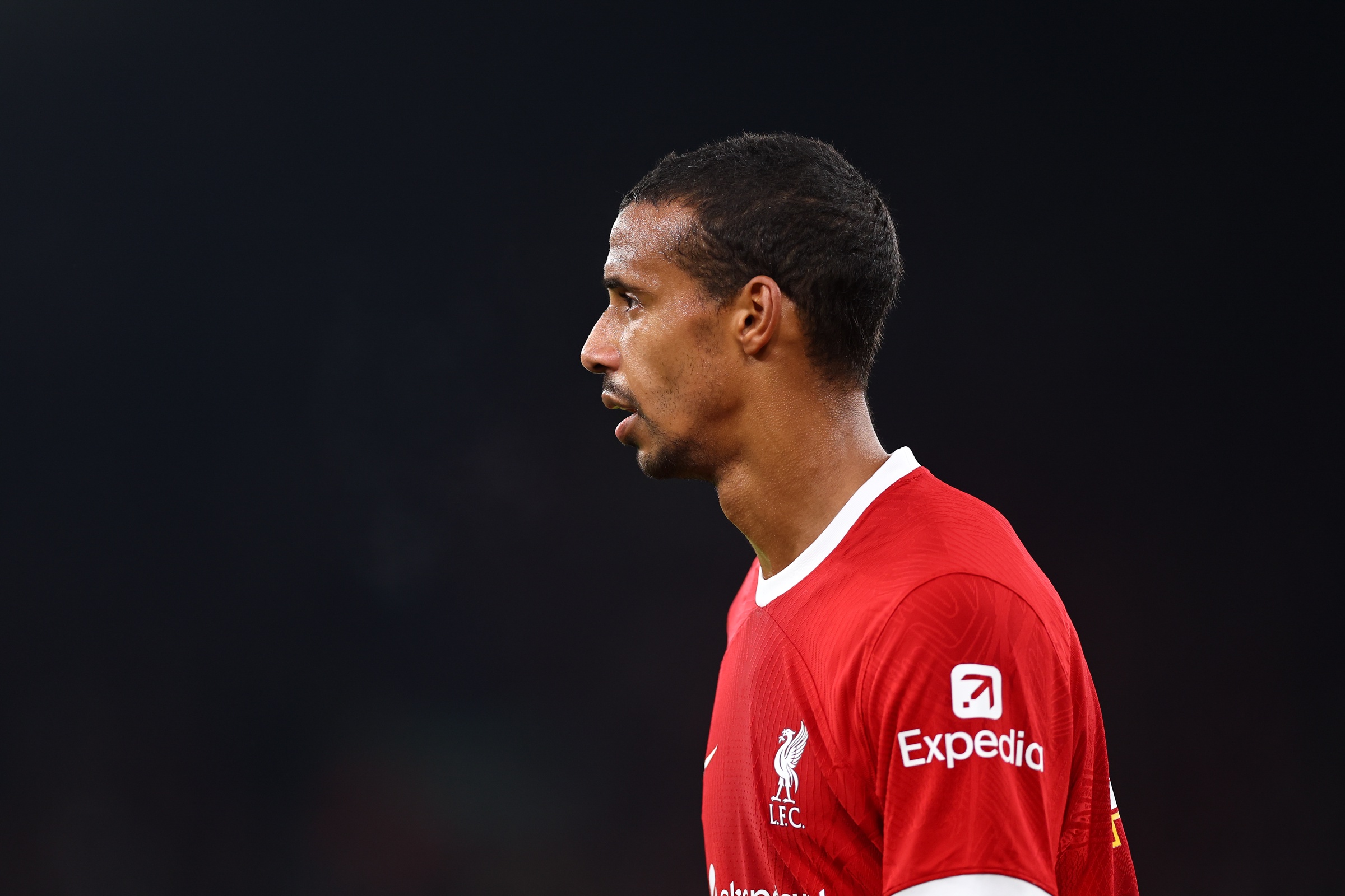 Vi har ikke resultatene fra skann, men det ser ikke bra ut med Joel ...