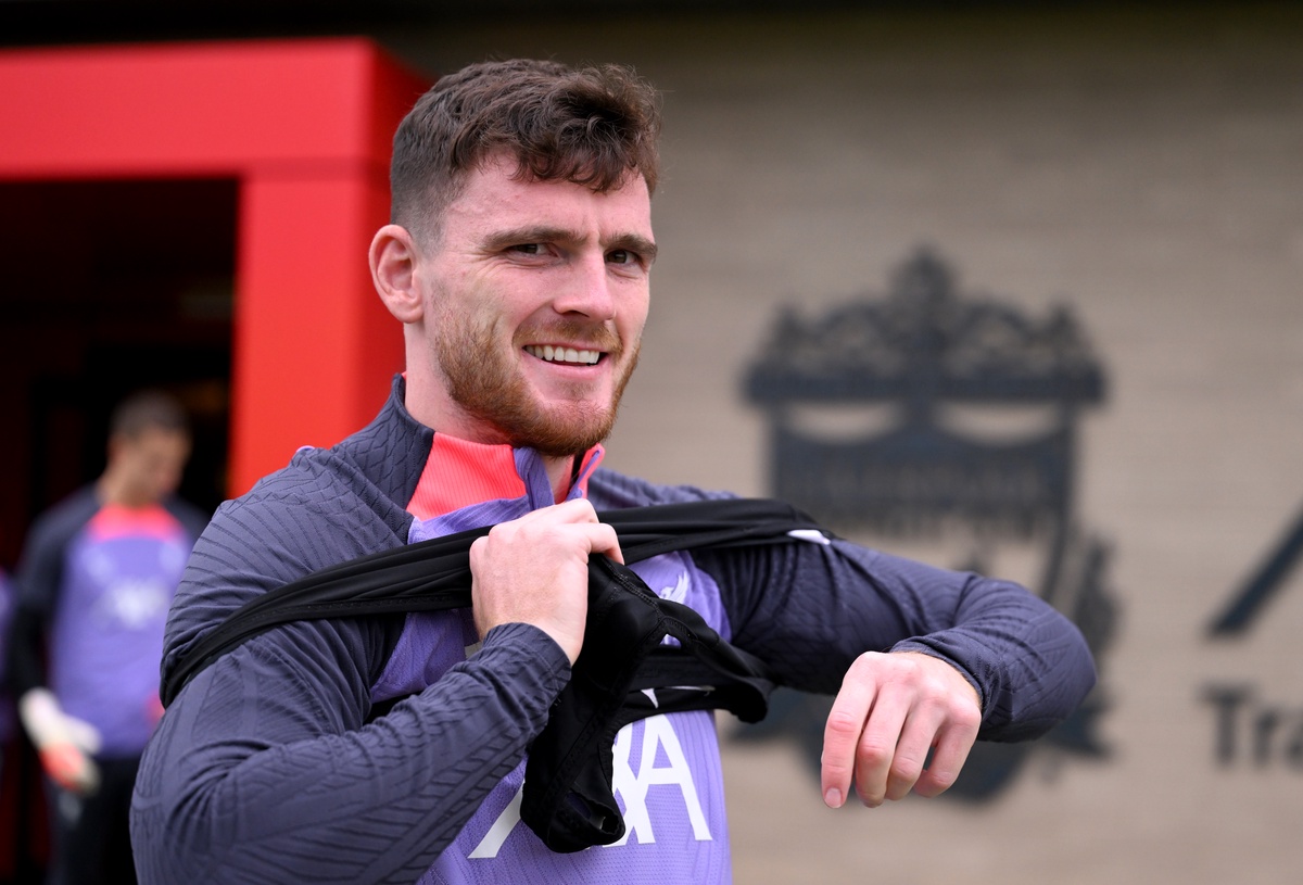 Sender Robertson til Dubai | Arkiv