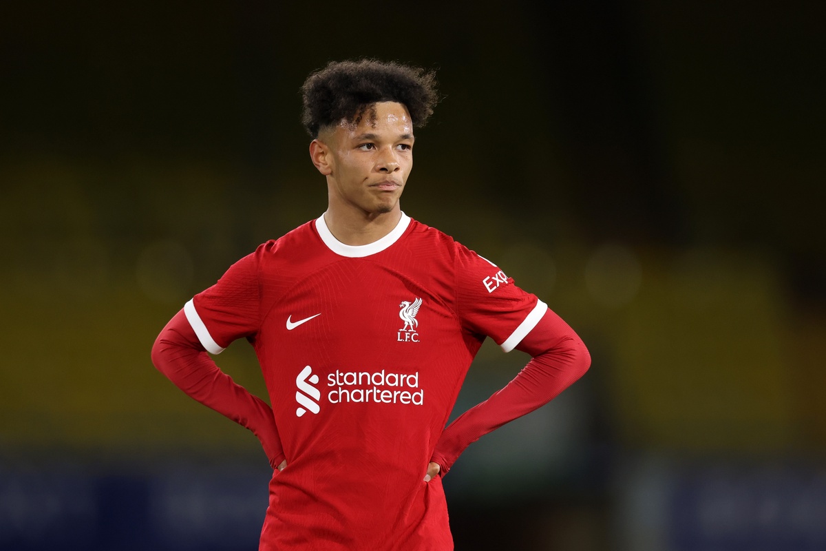 Trent Kone-Doherty og Rhys Williams (!) fikset seier mot Manchester ...