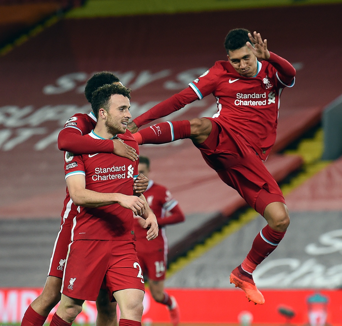 Bobby spiller tolv instrumenter i vårt orkester | Arkiv