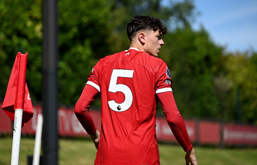 Drømmen min er å bli fast på venstrebacken og få utallige kamper for ...