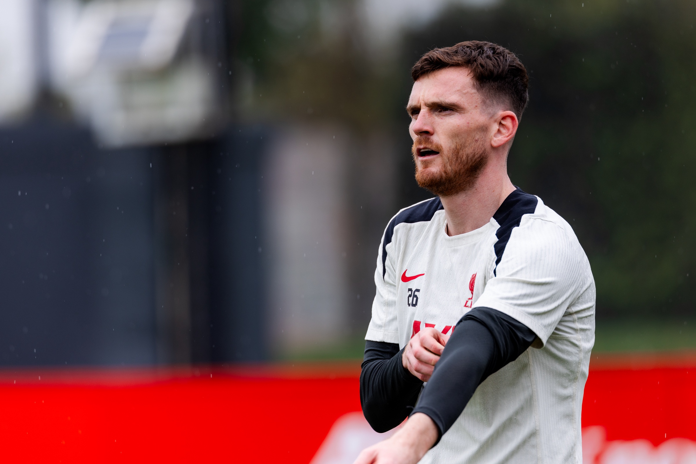 Robertson interessert i overgang til Atletico Madrid | Liverpool FC ...