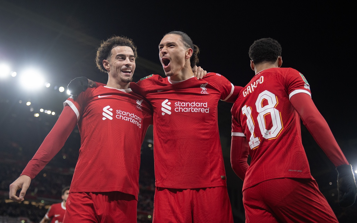 Det viser at det ikke betyr noe hvem som starter og hvem som kommer inn ...