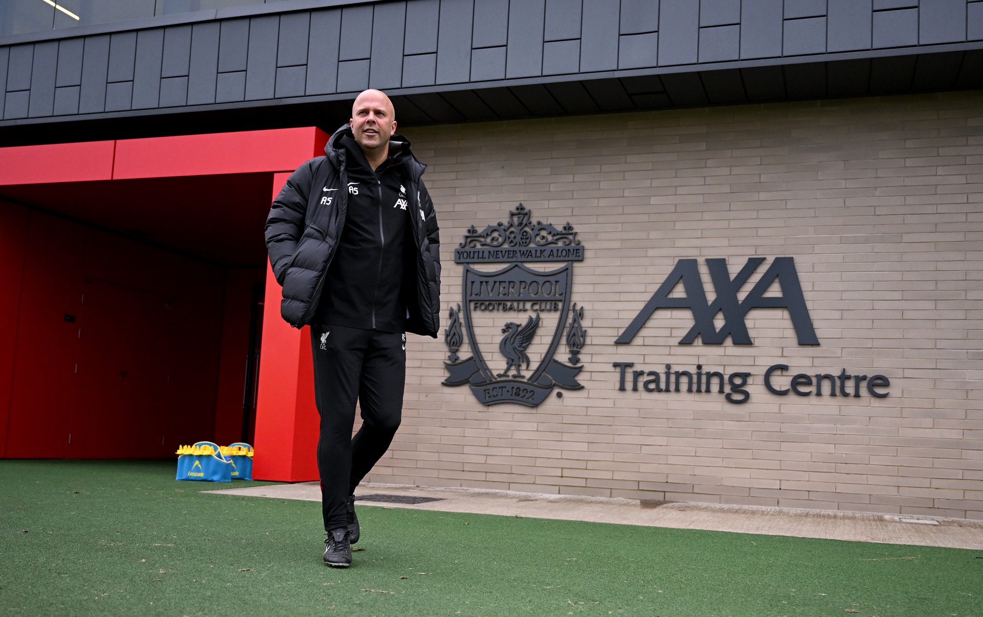 Folk har mange meninger om oss, men det er ikke bare negativt | Arkiv