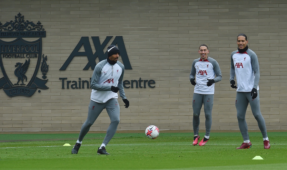 Vi møter et hardtarbeidende lag, hvor alle løper mye | Arkiv