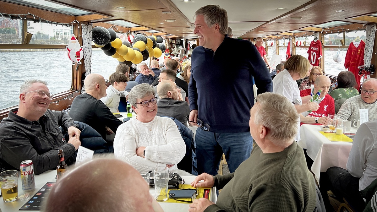 På båttur med Liverpool-legender | Liverpool FC Supporters Club Norway
