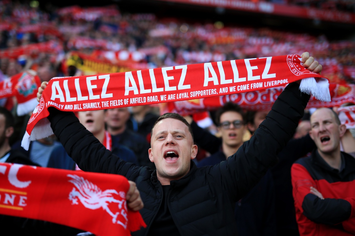 Liverpool sangtekst Allez, Allez, Allez | Liverpool FC Supporters Club ...