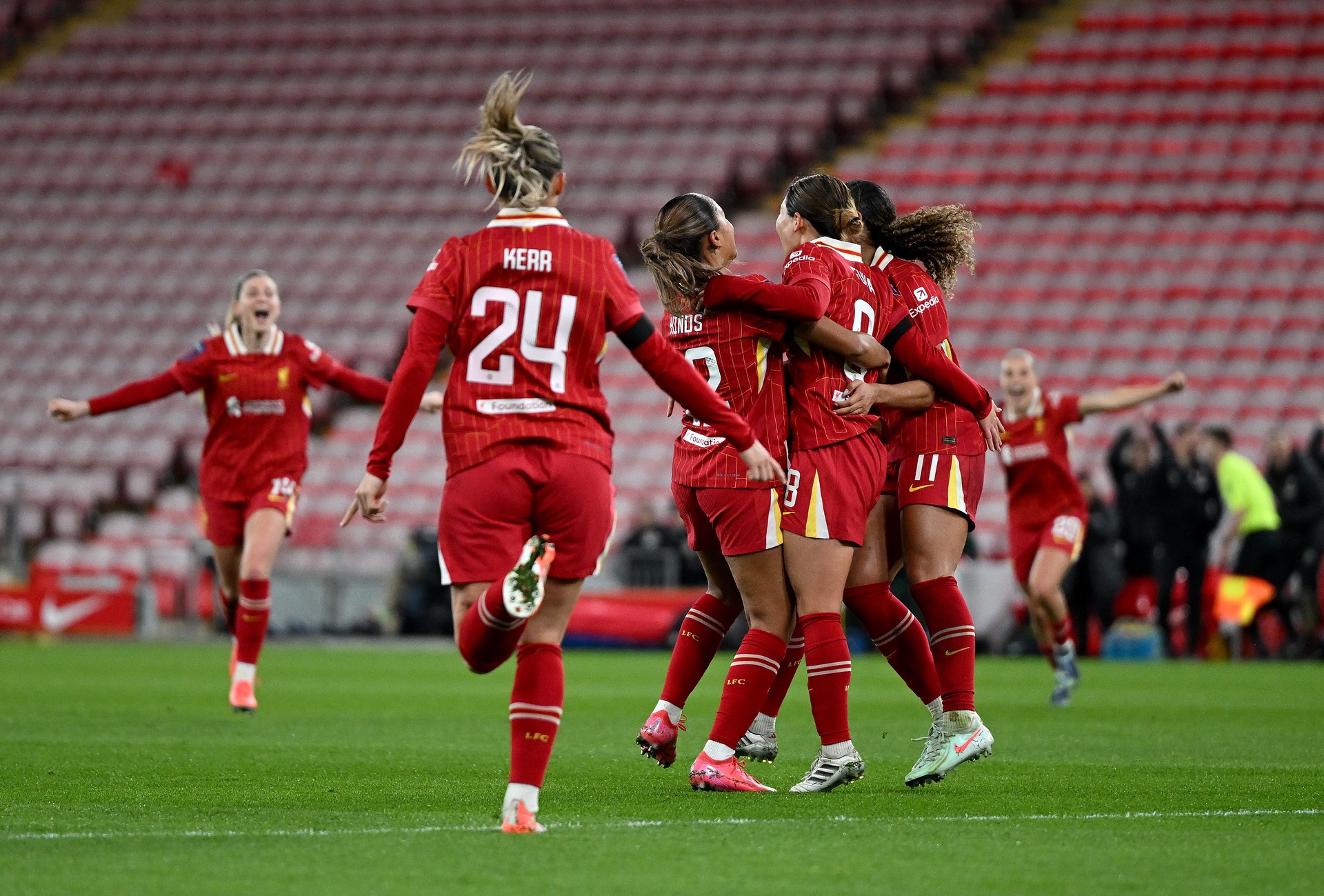 Liverpool-kvinnene med ny fantastisk seier - Knuste Manchester United ...